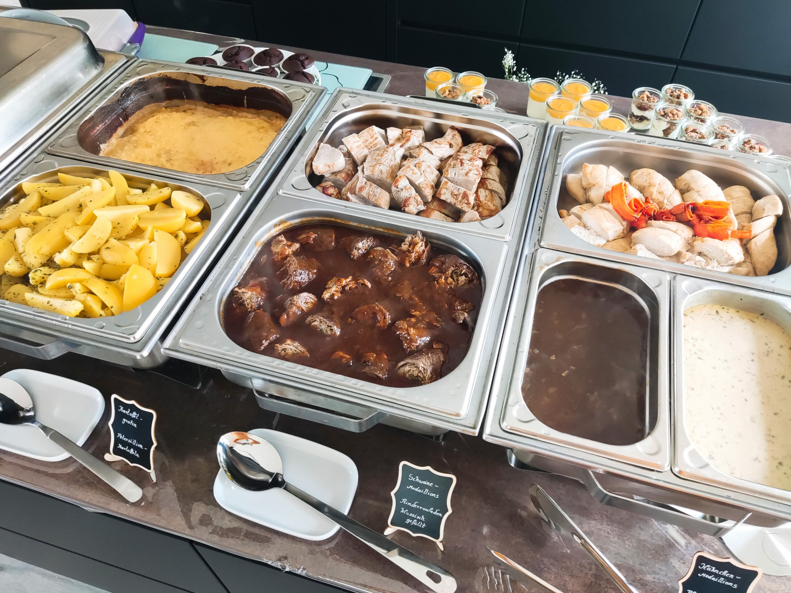 Warmes Buffet von Klein Catering – Vielfalt für jedes Event